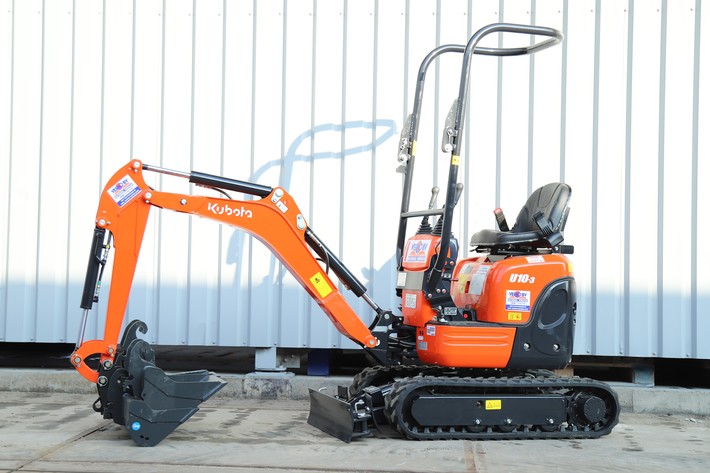 Mini-graafmachine huren | 1000 kg | diesel | Ruime voorraad!